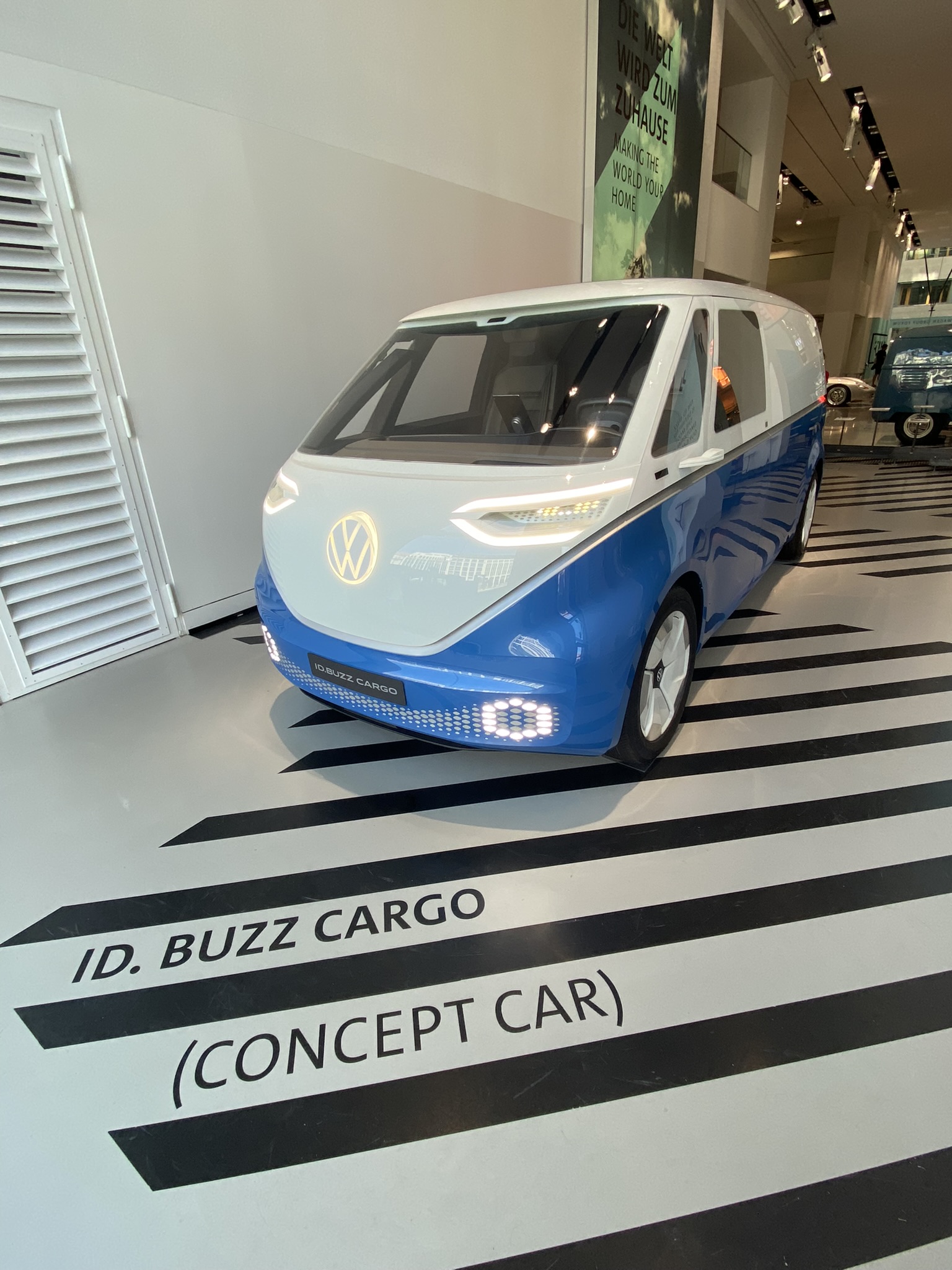ID Buzz Cargo Concept Car - Galerie - eVW-Forum.de